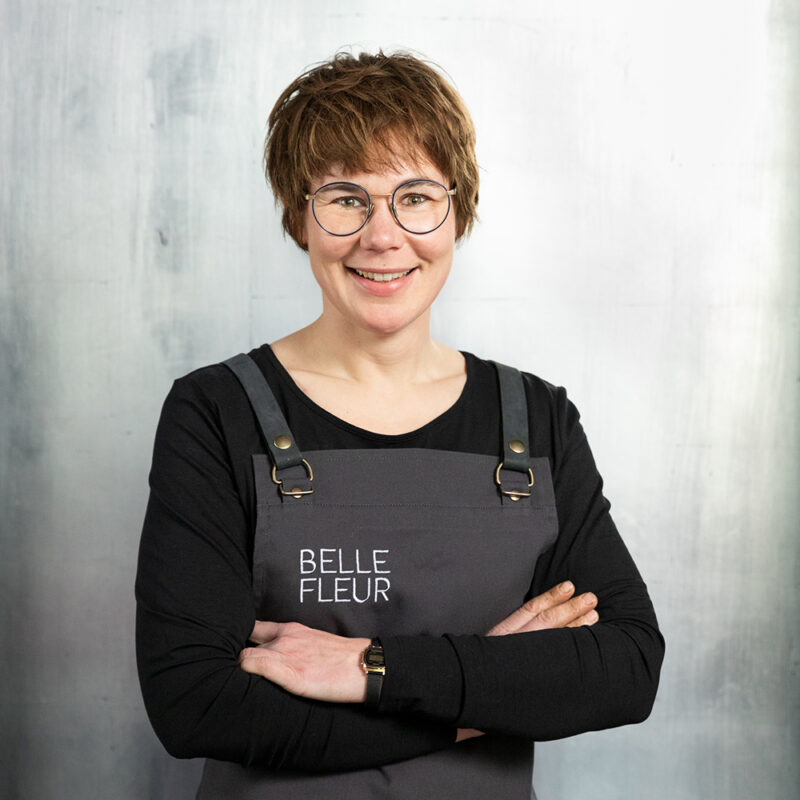 Die Köpfe hinter den Blumen - BELLEFLEUR