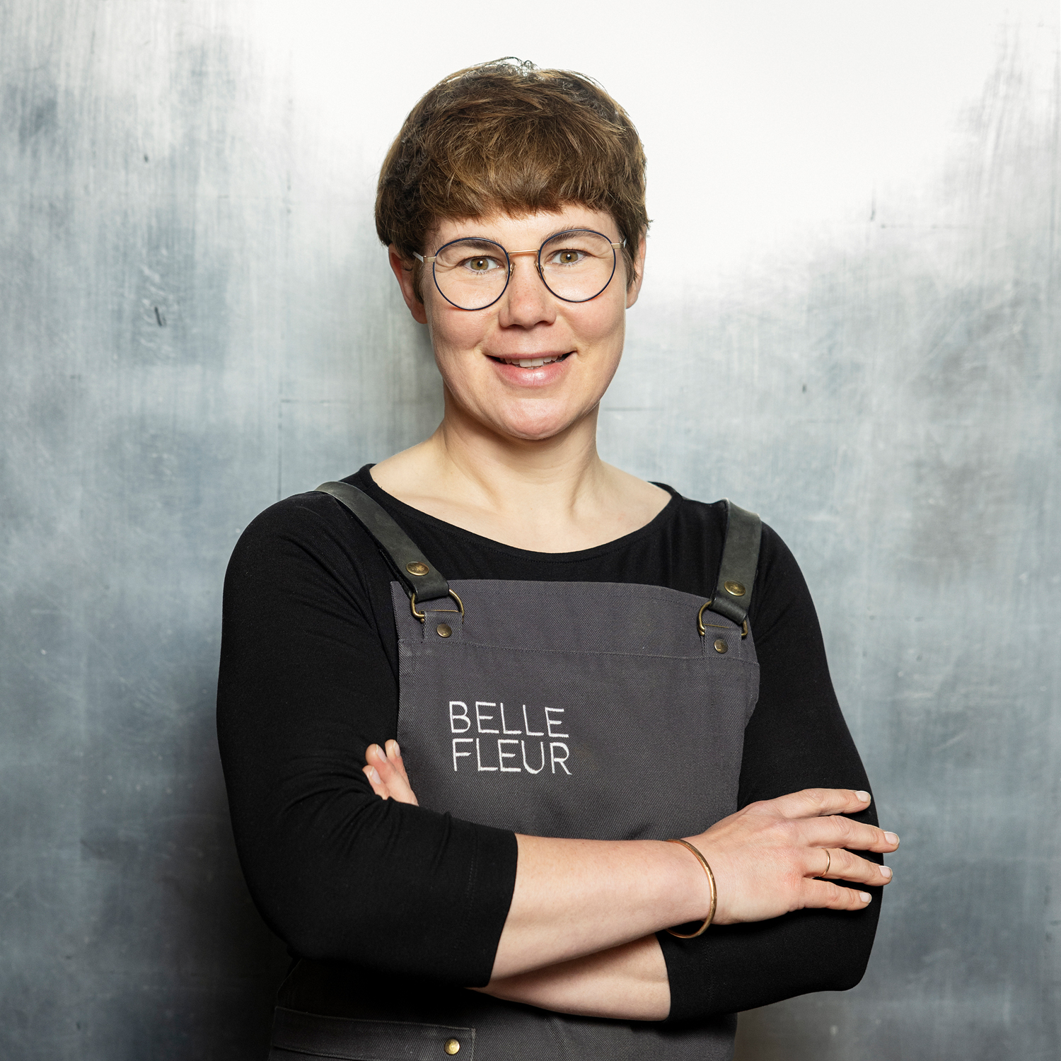 Die Köpfe hinter den Blumen - BELLEFLEUR